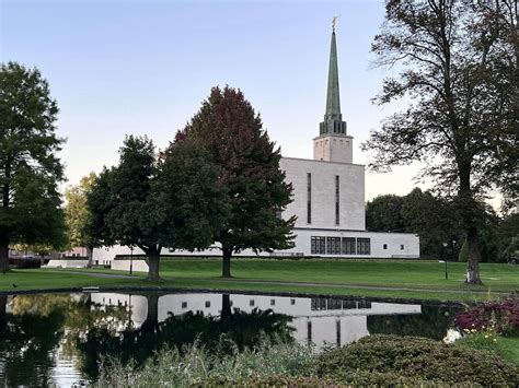 London England Temple Photograph Gallery