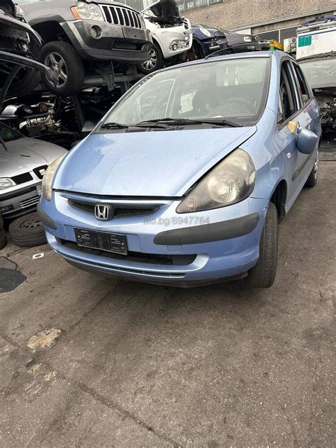 Хонда джаз Honda Jazz на части Honda Jazz 10 к с Хечбек Бензин 2005 год 88000 км Ръчни с