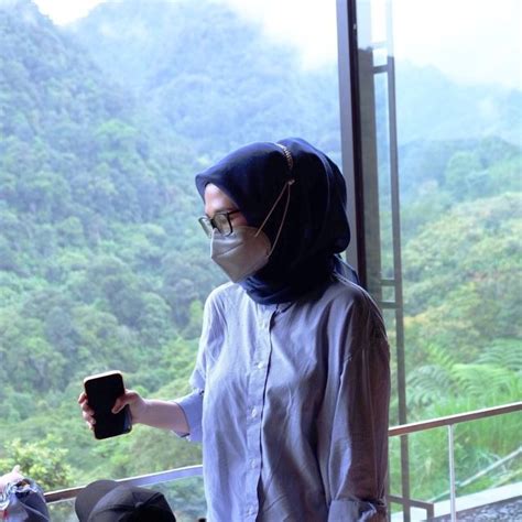 Putri Ayu Wulansari Putriwulansari On Threads