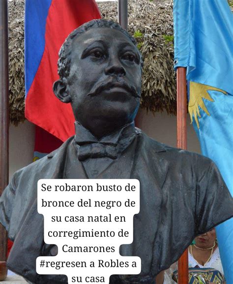 InsÓlito A Solo 100 Metros De La Policía Se Robaron El Busto De Luis