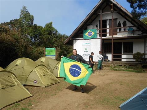 Abrigo 4 Acampamento De Montanhistas A Caminho Da Pedra Do Sino