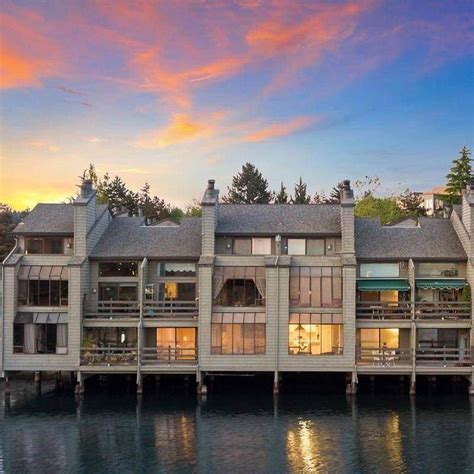Lake Bellevue Village Condo Experts Buy And Sell W Condovio