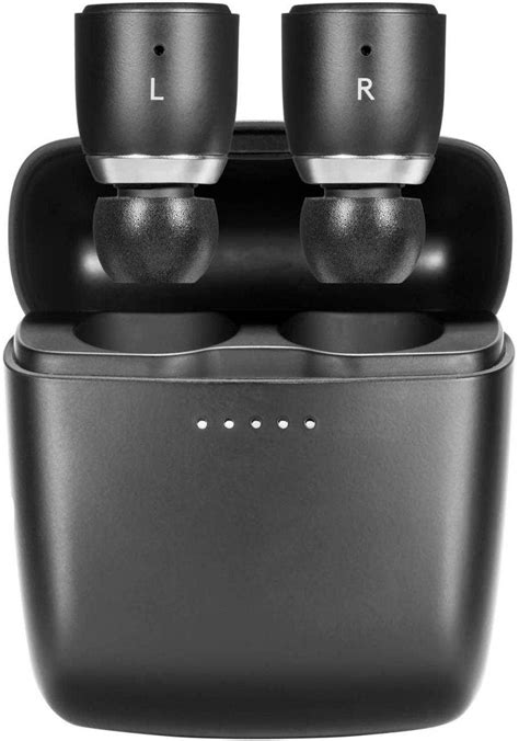 22 Best Bluetooth Headphones Of 2020 At All Price Points Yourtango