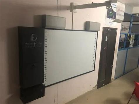 Wall Mount Rectangular Projector Screen At Piece Projection Screens In Noida ID