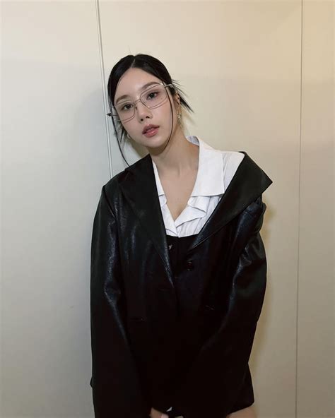 240322 Kwon Eunbi Instagram Update R Izone