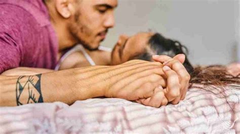 Sexual Tension Meaning Signs Causes How To Deal With It