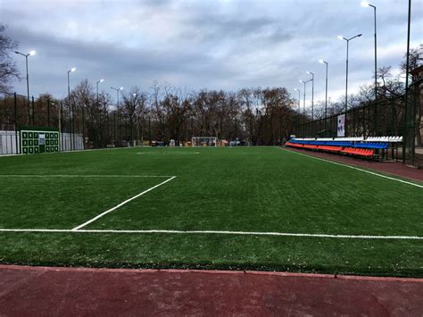 Губернатор Севастополя открыл обновленное футбольное поле в ...