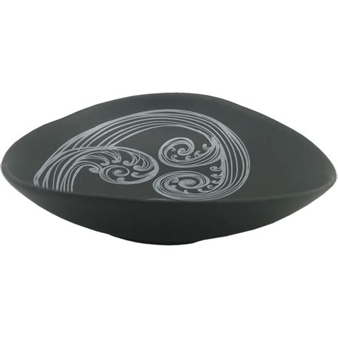 White Ponga Detail On Black Jolupingdesign