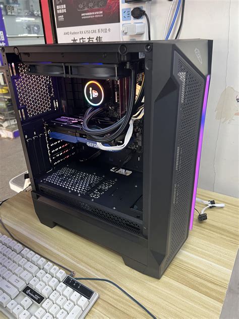 Help Identifying This PC Case R Pchelp