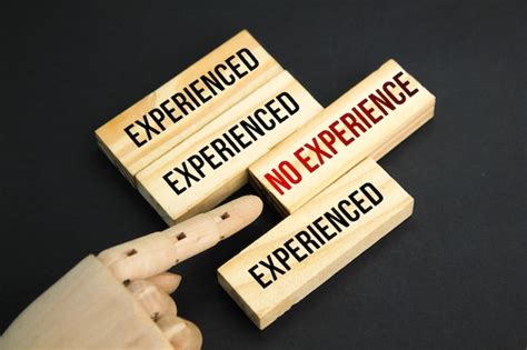 Premium Photo Stick With The Words Experienced And Inexperienced The