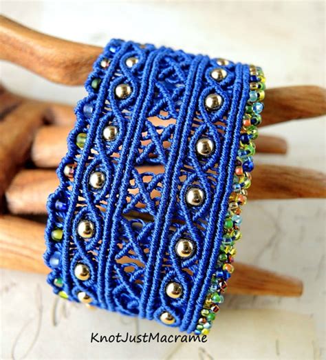 Love My Art Jewelry A Micro Macrame Primer And Upcoming KnotAlong