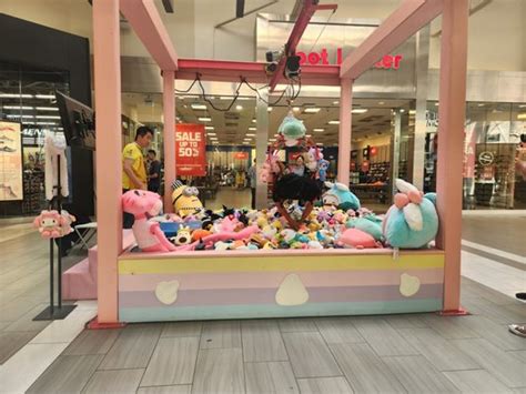 Human Claw Machine Updated June 2026 16 Reviews 447 Great Mall Dr
