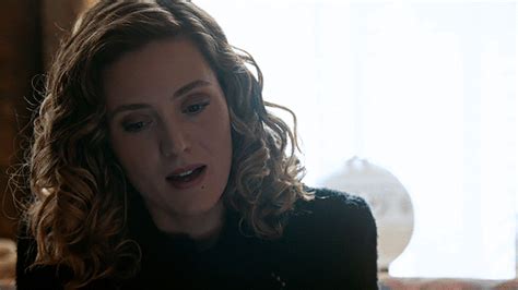 Evelyne Brochu 