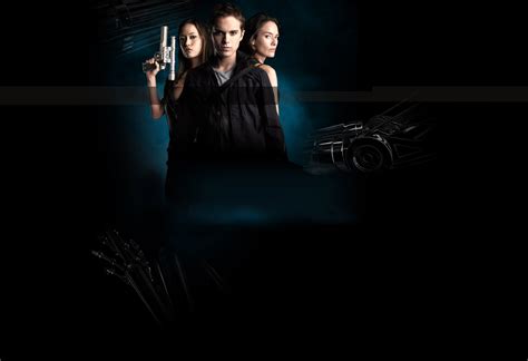 Download Cameron Phillips John Connor Lena Headey Thomas Dekker Summer