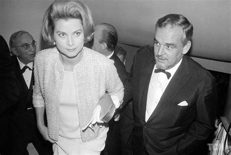 День в истории как княгиня и князь Монако в театр ходили — Общество