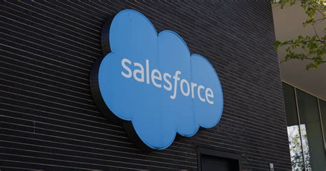 Salesforce Gives Businesses Tools To Build Customize Ai Models