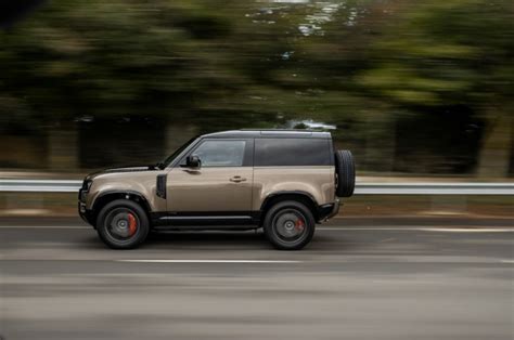 시승기 올라운드 주행 성격 자랑 올 뉴 디펜더 90 P400 X