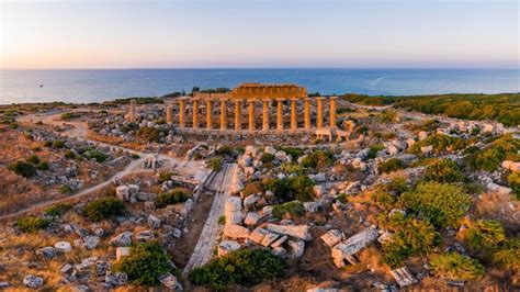 Temple E At Selinunte Sicily Italy Bing Gallery · Peapix