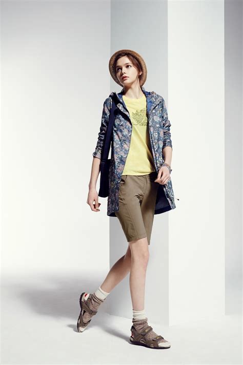 여성복 트렌드 ‘꽃으로 말한다 패션서울