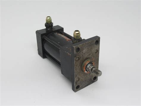 Hanna Cylinders Mf13anc 200 200 Dsm1a Cylinder 200 Bore2” Stroke