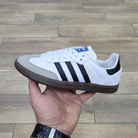 Белые мужские и подростковые кроссовки Адидас Самба ОГ Adidas Samba