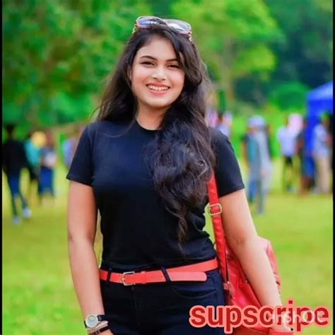 සහෙලි ගේ පොටො එකතුව Youtube