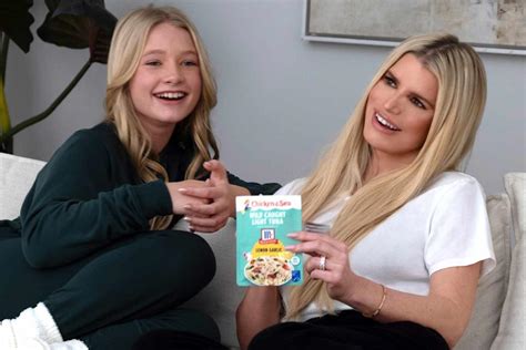 Jessica Simpson And Daughter Maxwell Poke Fun At Her Chicken Of The Sea Mishap In New Ad For The