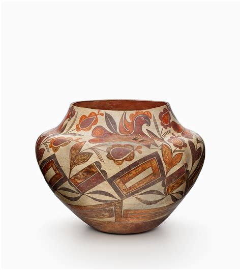 Acoma Grounded In Clay