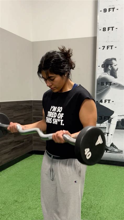 Best 13 Masc Lesbian Gym Outfit Artofit