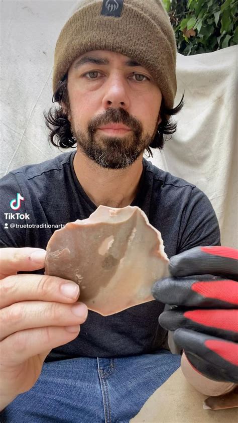 Flintknapping A Knife Blade Flint Knapping Knife Blocks And Holders Wood Carving Patterns