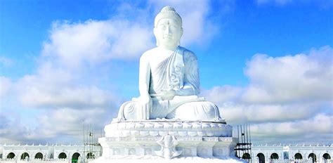 ကမ္ဘာပေါ်ရှိ ထိုင်တော်မူ ကျောက်ဆစ်ဗုဒ္ဓ ရုပ်ပွားတော်များအနက် ဉာဏ်တော်အမြင့်ဆုံးမာရဝိဇယ ရုပ်ပ