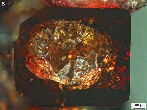 Kalsilite Rosa Piedras Preciosas Ortiz