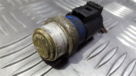 8d0959481b Used Engine Coolant Water Temperature Sensor Temp Sensor Audi A6 2004 4 2l
