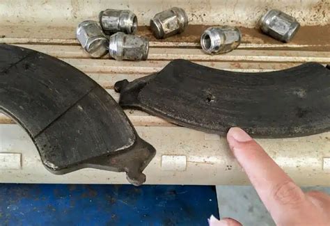 Why Do My Brakes Making Squeaking Or Squealing Noise? 9 Causes & How To Fix