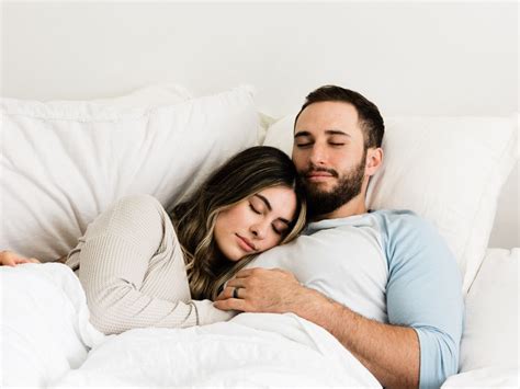 Condom Use Psychology Safer Sex Mindset And Mutual Climax