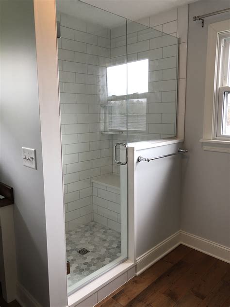 Bathroom Shower Gatewall