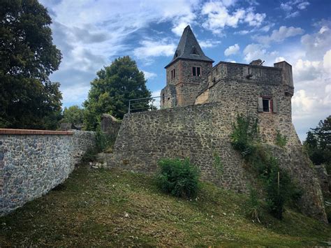 Castle Frankenstein In Mühltal