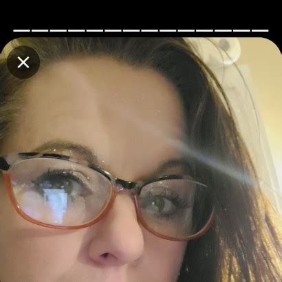 Hookups Dating And Live Chat With Hot Girls On AdultCrush