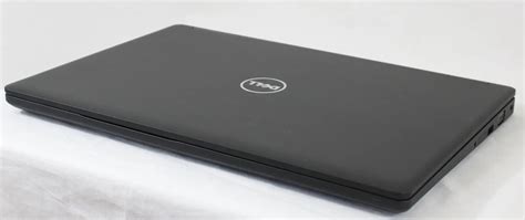 لپ تاپ دل Dell Precision 3520 15 6 Fullhd Ips پردازنده نسل7