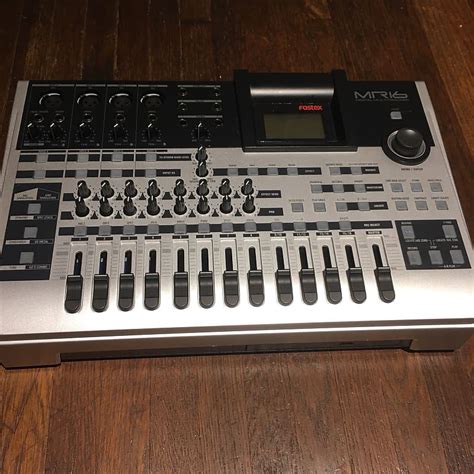 Fostex Mr16 Digital 16 Track Recorder Reverb