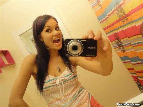 Ruby Knox Галерея 3094296