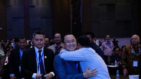 Arman Hanis Aklamasi Ketum Aai Di Munas Vi Makassar Ingin Wujudkan