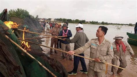 ត្រីចម្រុះទម្ងន់សរុប ៣៥៣គីឡូក្រាម ត្រូវបានចាក់លែងចូលក្នុងបឹងធម្មជាតិវិញ