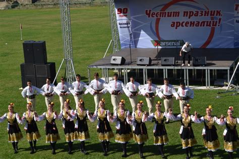 „Арсенал“ АД е емблема на Казанлък каза кметът на община Казанлък Галина Стоянова по повод