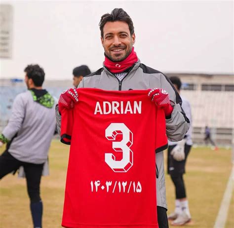 شجاع خلیل زاده نام بازیکن جدید تراکتور را لو داد عکس