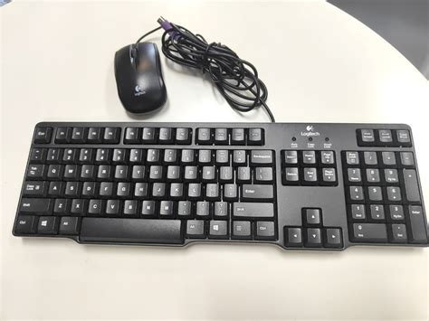 Logitech Keyboard Mk And Mouse Computers Tech Parts Accessories Computer Keyboard On