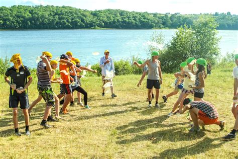 Best Outdoor Games For Teenagers Thimble And Twig