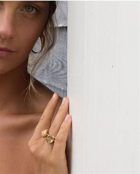 Sofia Lynggaard Normann Sofialynggaardn • Instagram Billeder Og