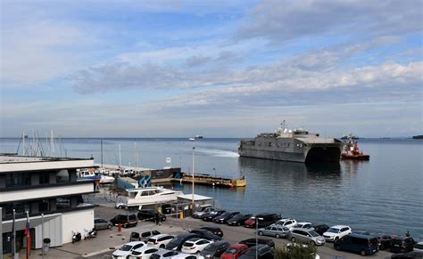 Ameriška Vojaška Ladja V Koprskem Pristanišču Fotogalerija Obalaplus