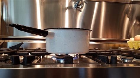 What Are Saucepans Used For And Why Do I Need One